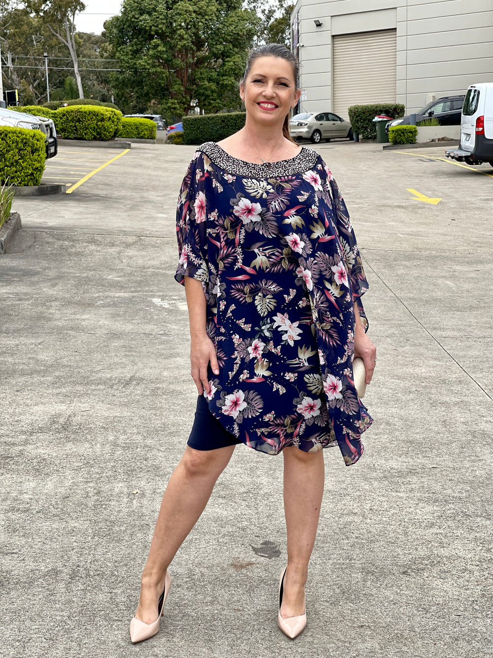 Elias Navy Floral Evening Dress – Dressxox