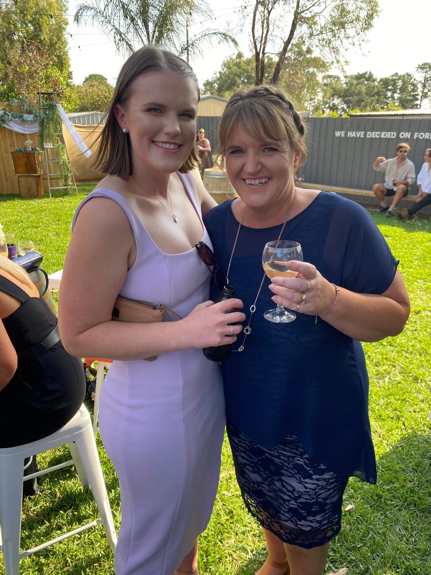 Hulston Sand/Navy Evening 2 Piece Set – Dressxox